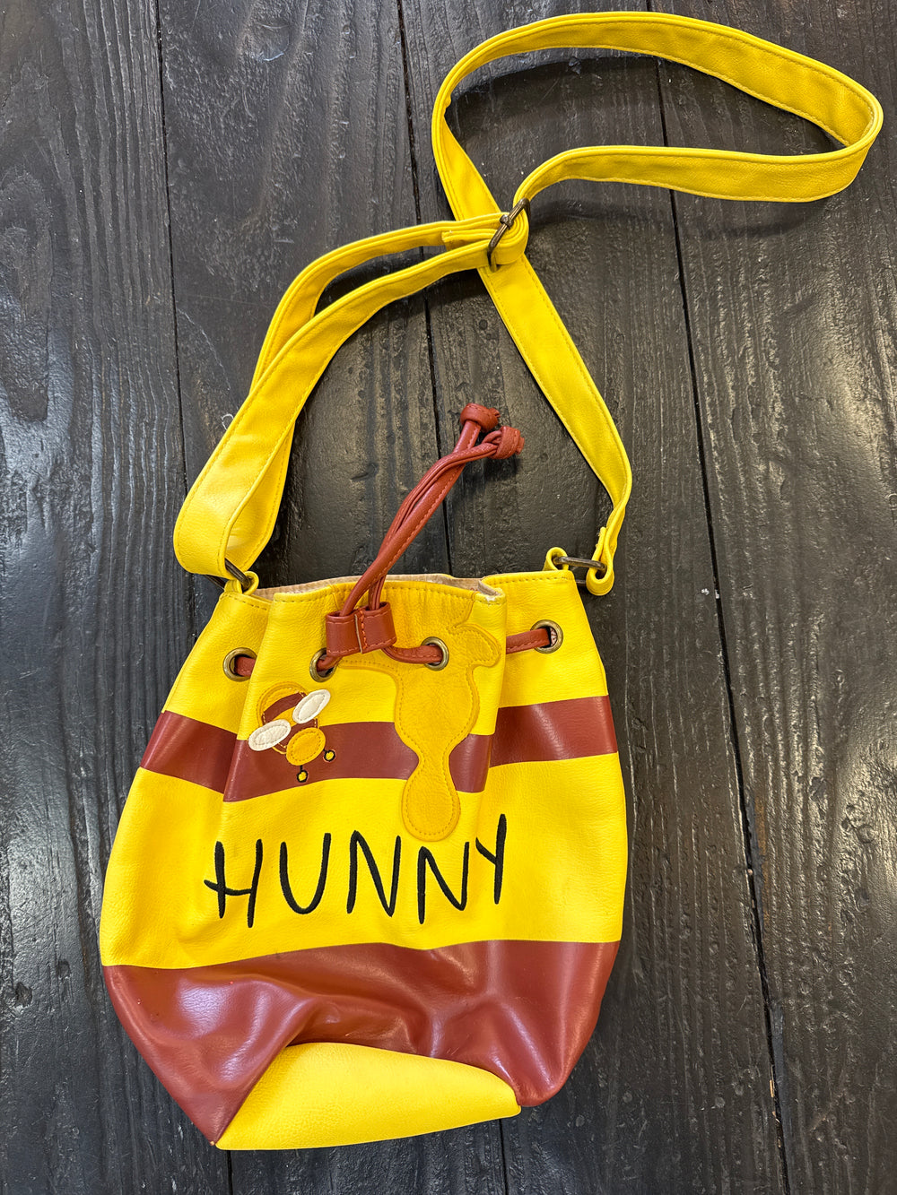 Walt Disney Winnie the Pooh Purse – SweetNes Honey Apiaries & Beetique
