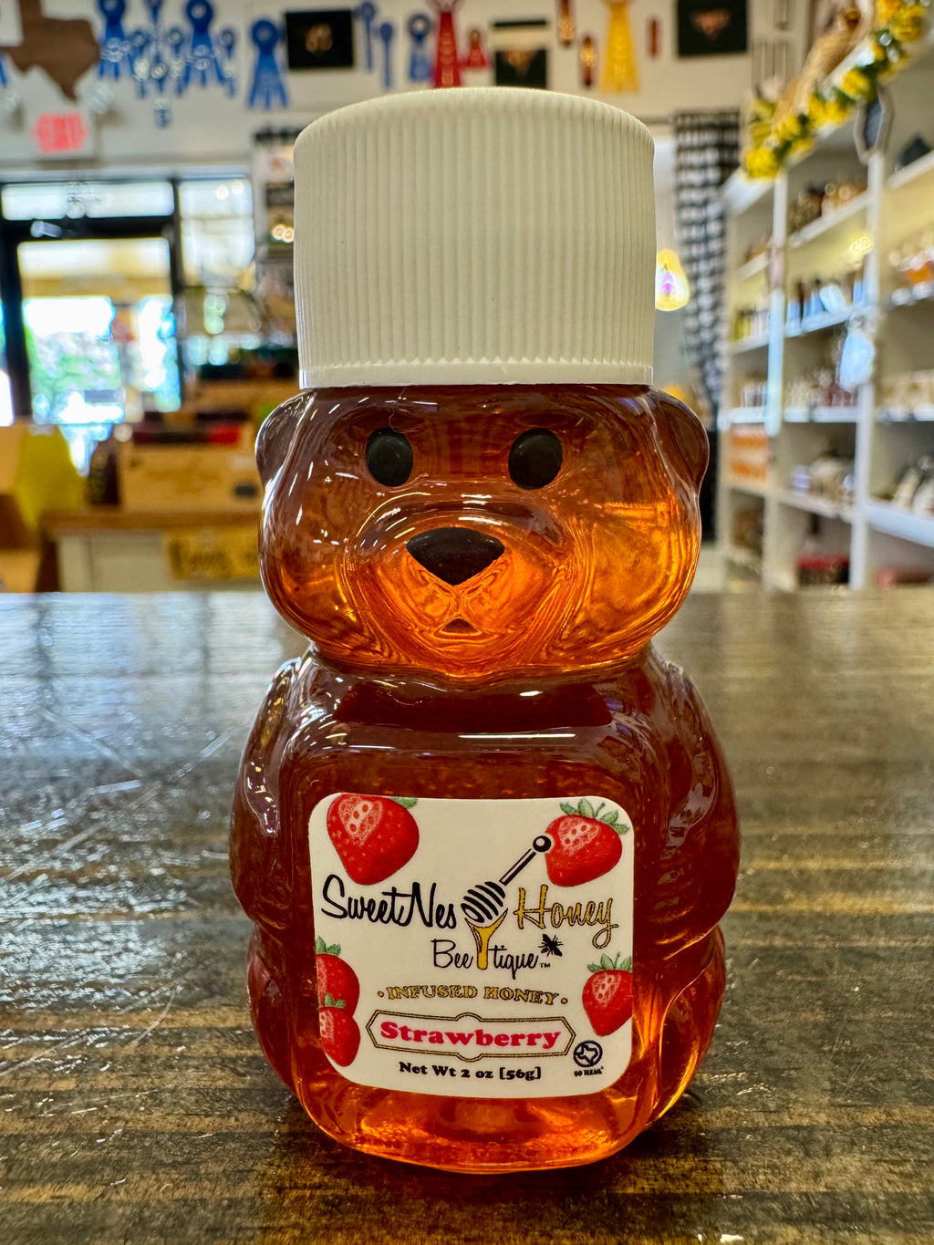 2oz Strawberry Infused Honey Bear – SweetNes Honey Apiaries & Beetique